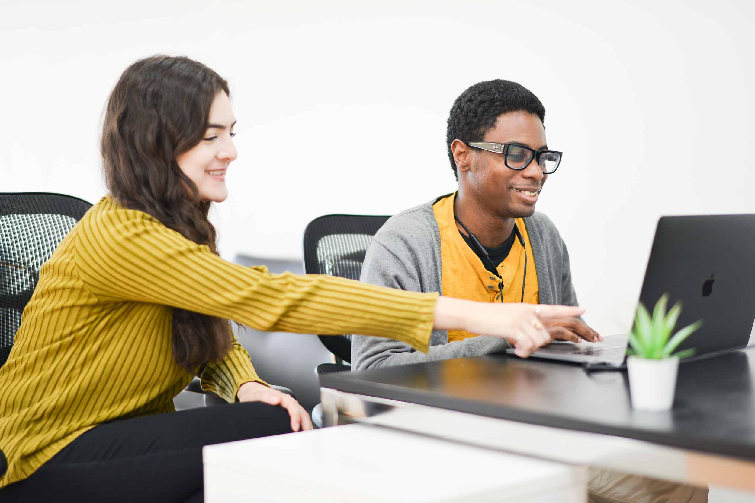 Brand Strategy - ArtVersion